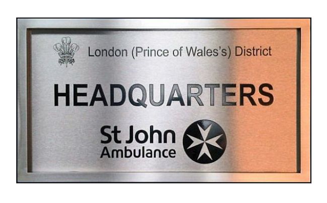 Engraved Commemorative Wall Plaques | Company or Memorial Plaques